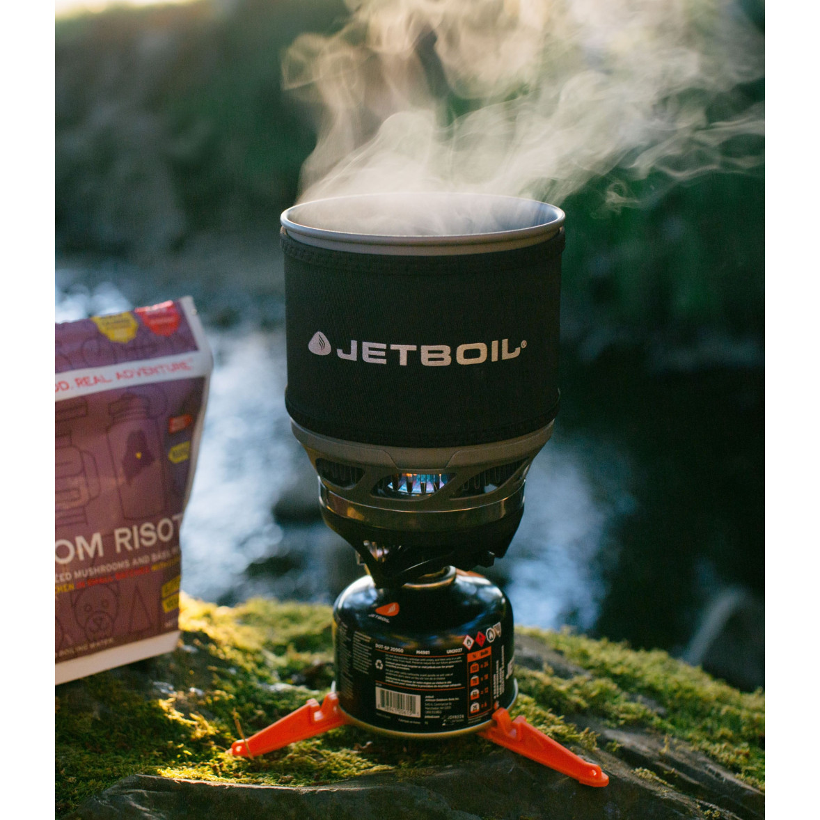 Jetboil minimo avec pot support de la marque Jetboil
