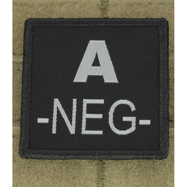 Insignia A- de grupo sanguíneo Negro - A10 Equipment by T.O.E. Concept