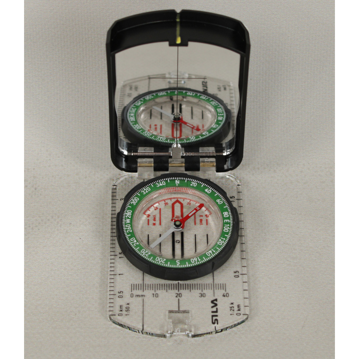 The Silva Ranger compass in S version